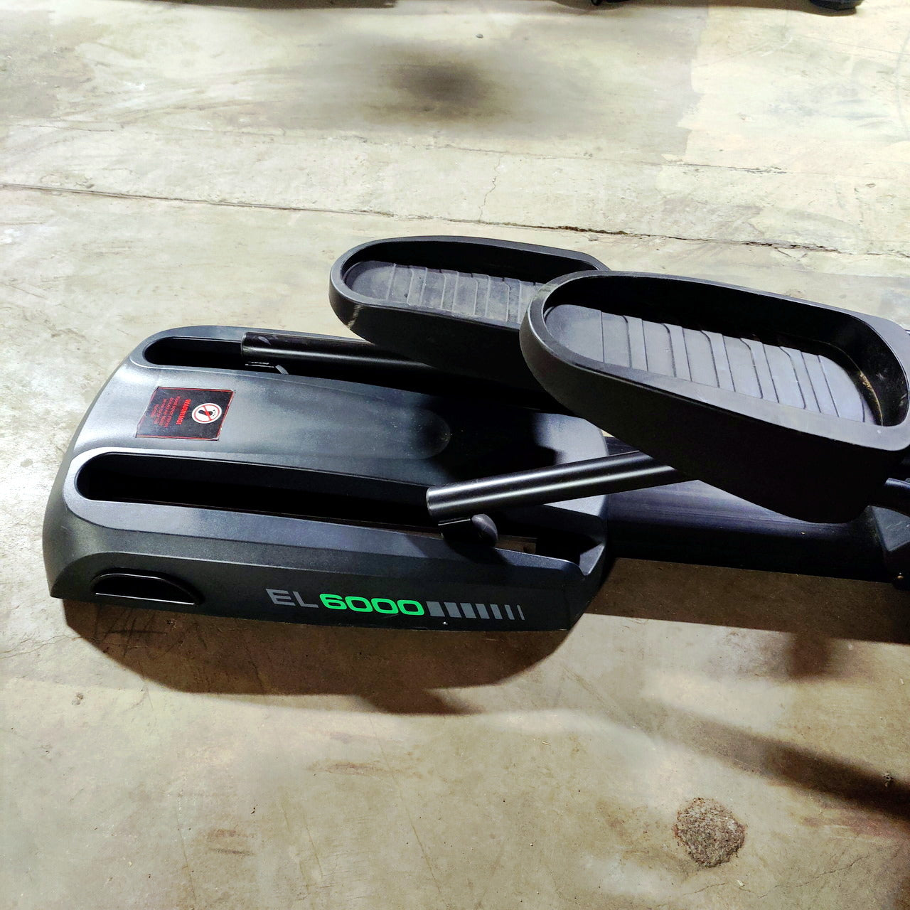 Green Series Elliptical EL 6000 Light Commercial Grade Elliptical