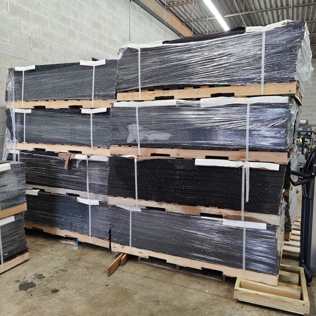 NEW Hammer Clad 3/4" Premium Rubber Gym Flooring Mats and Rubber Mats