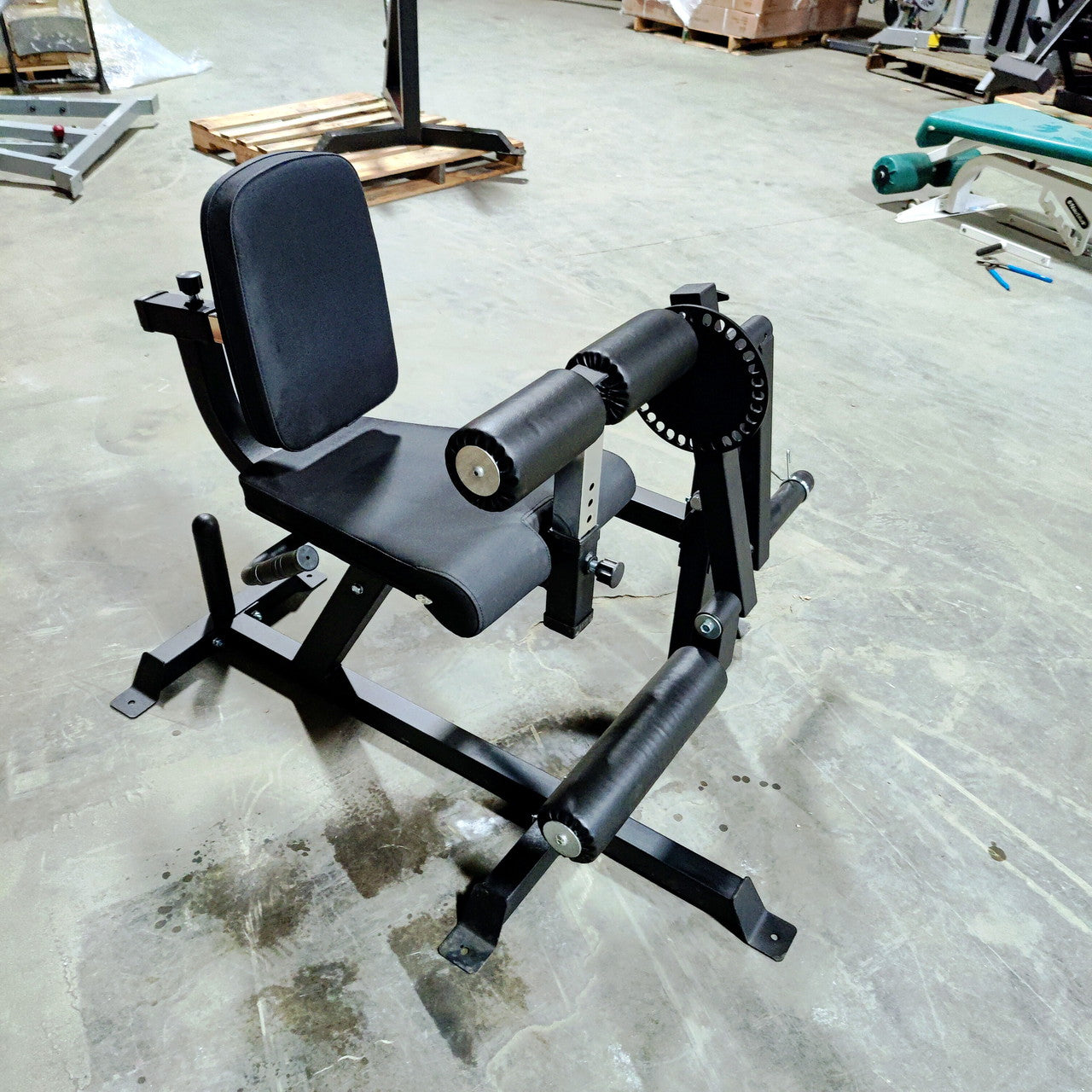 NEW Leg Curl/Leg Extension Combo Plate Loaded Strength Machine
