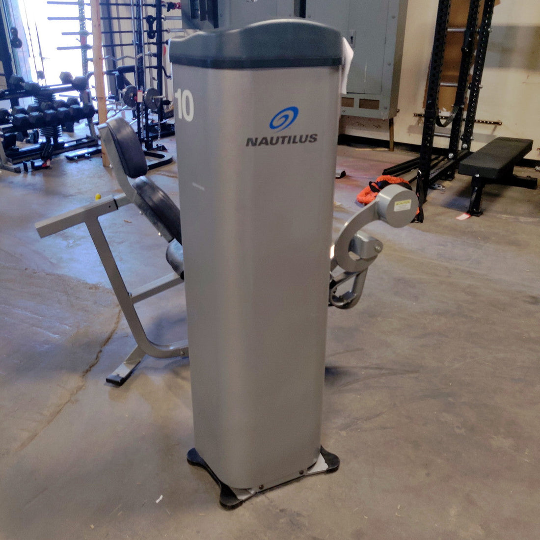 Nautilus Leg Extension Steel Series