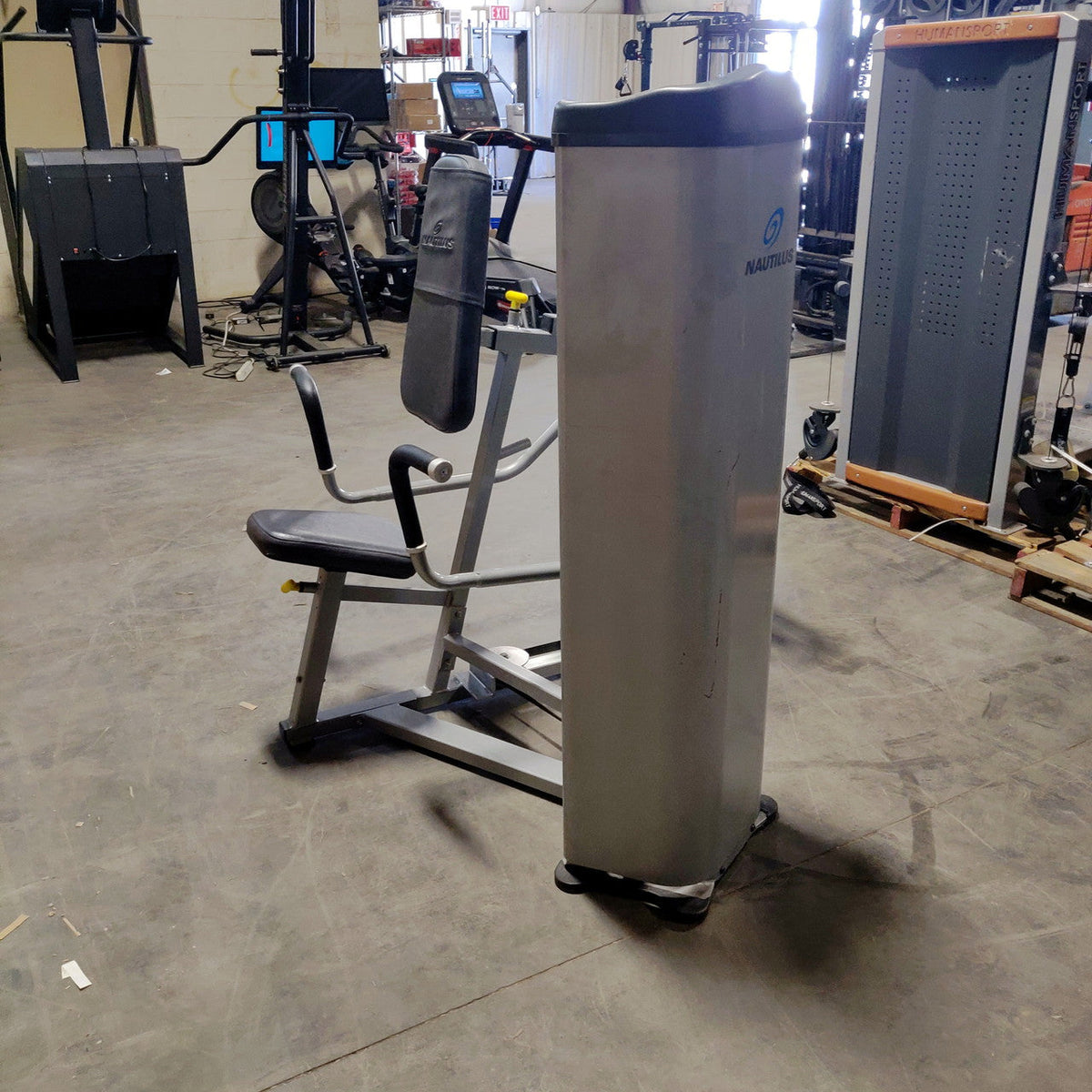 Nautilus Vertical Chest Press Nautilus Adjustable Steel Series