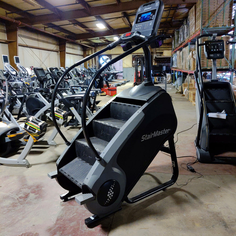 Stairmaster Gauntlet 8 Series Stairclimber Stairstepper Commercial Gra