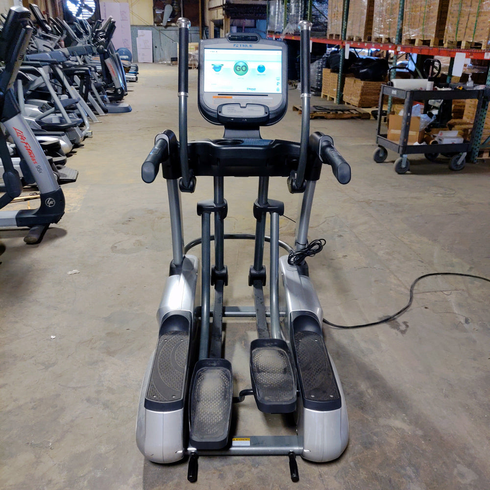 TRUE Elliptical 400 Series with Interactive Screen