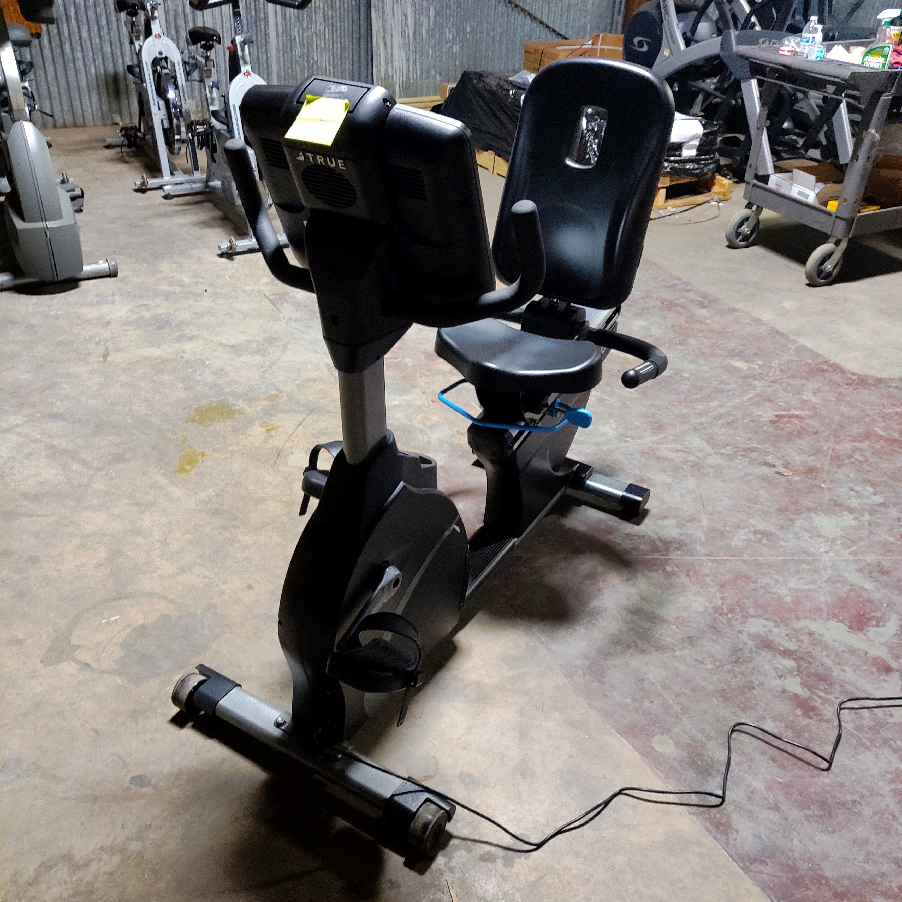 True Recumbent Bike With Interactive Digital Console Screen Rc900 Mode