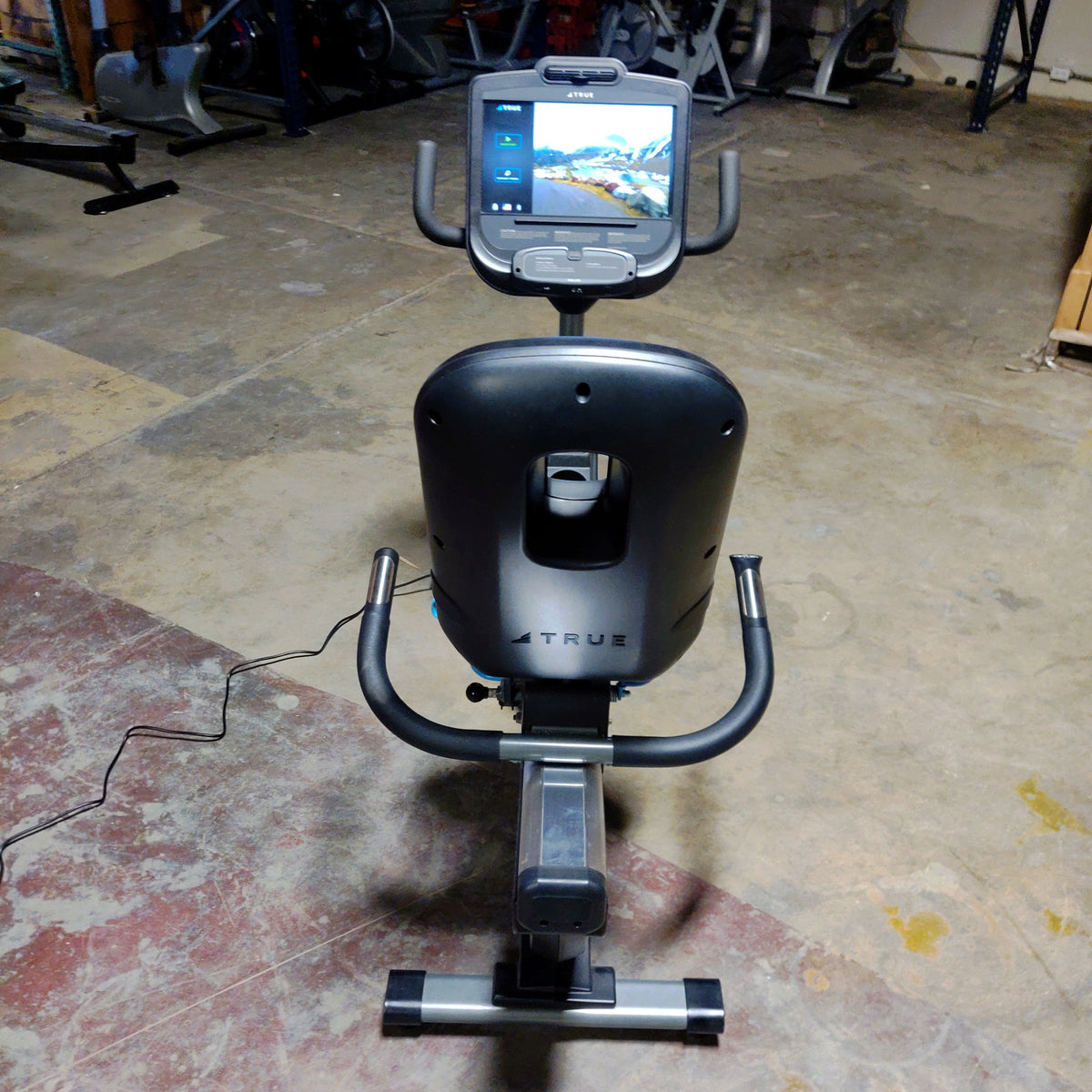 True Recumbent Bike With Interactive Digital Console Screen Rc900 Mode