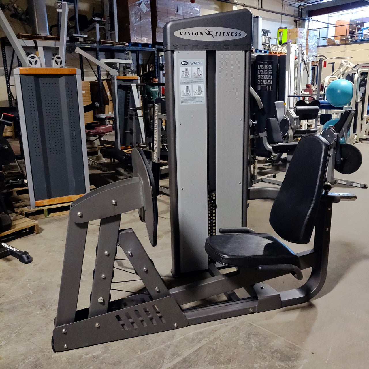 Vision Fitness Leg Press Selectorized